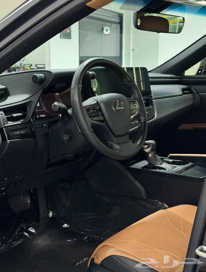 لكزس ES350 2023 شبه جديد للبيع - موقع حراج