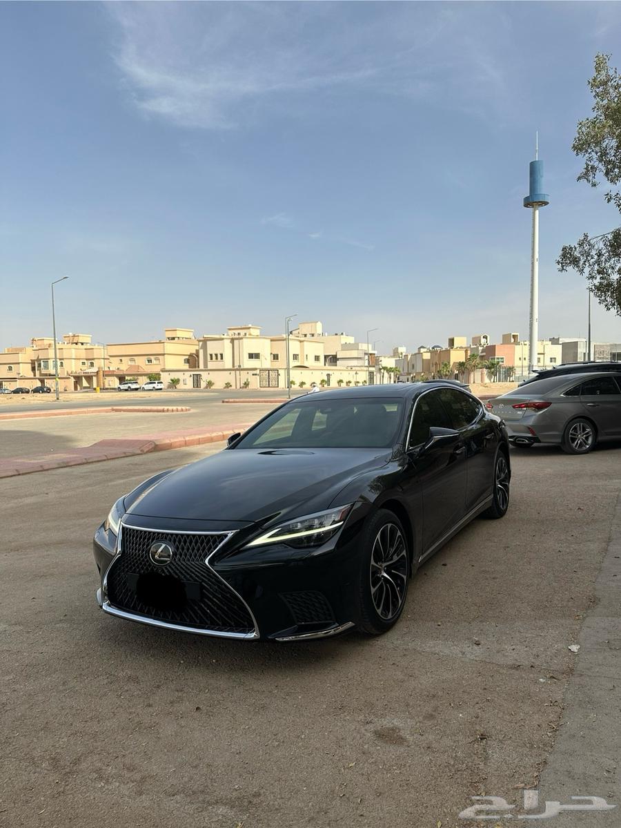 لكسز LS 350 بحالة الوكاله - موقع حراج