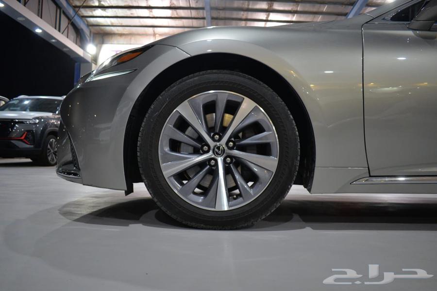 لكزس LS350 استندر ماشي 63 الف موديل 2019 | موقع حراج