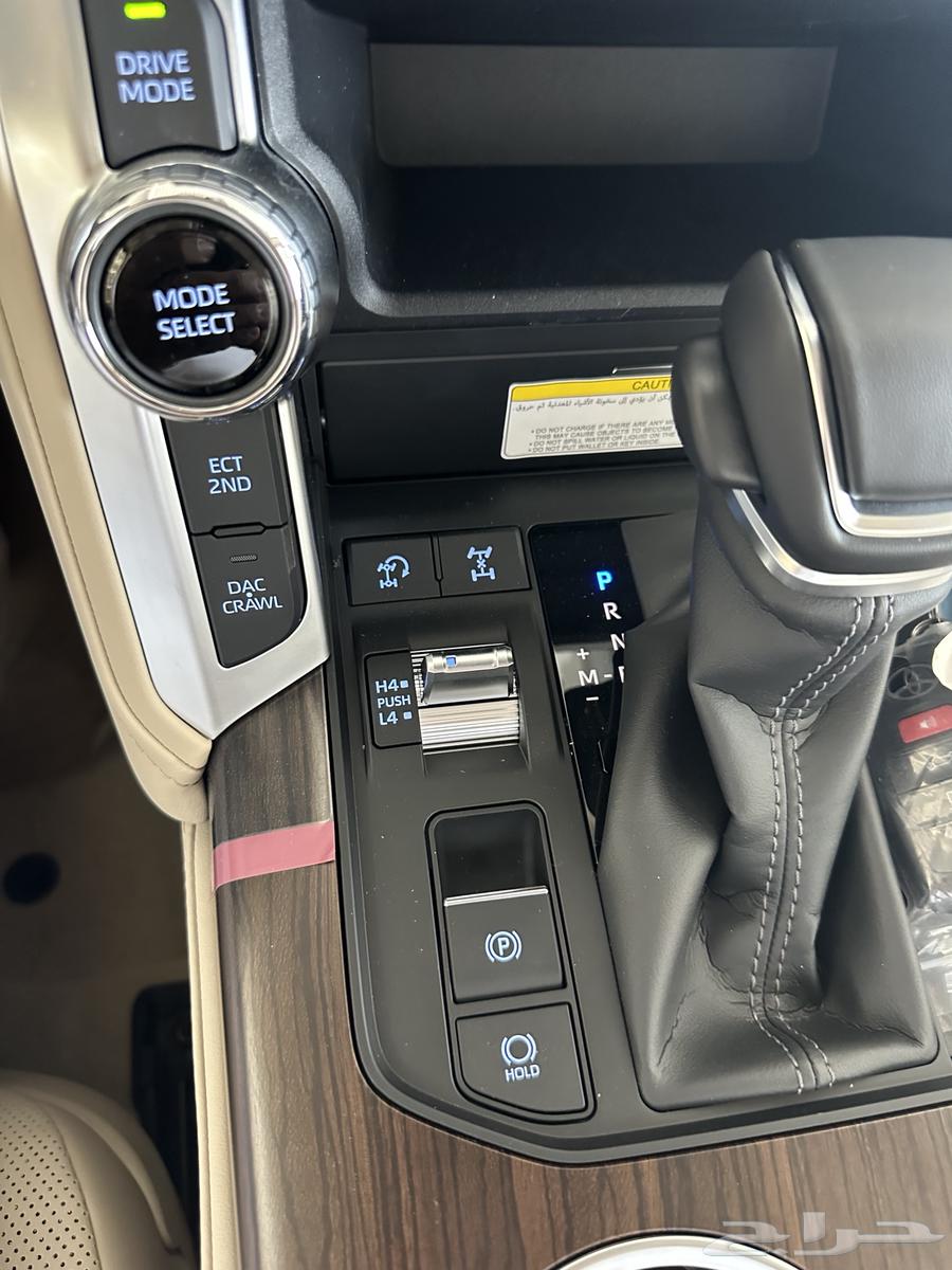 تويوتا لاندكروزر GXR L4 بنزين موديل 2024 LAND CR | موقع حراج