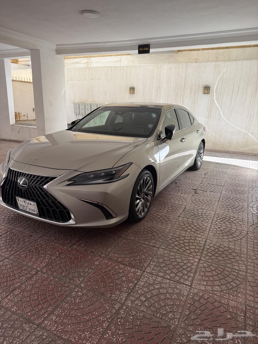 لكزس اي اس350 فل الفل2024 LEXUS ES350 DD Ultra Luxury | موقع حراج