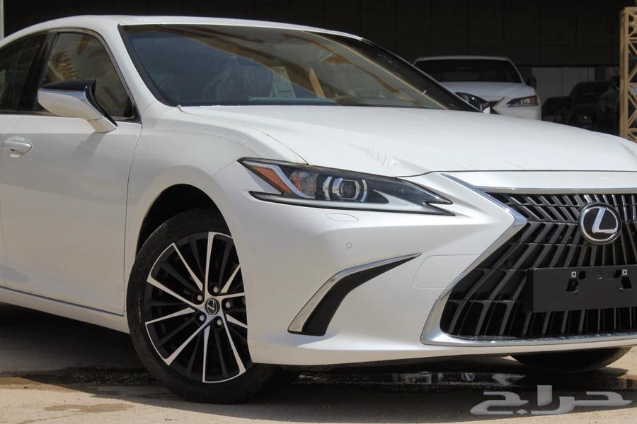 لكزس - ES300 Bh هايبرد - 2024 - نص فل - خليجي | موقع حراج