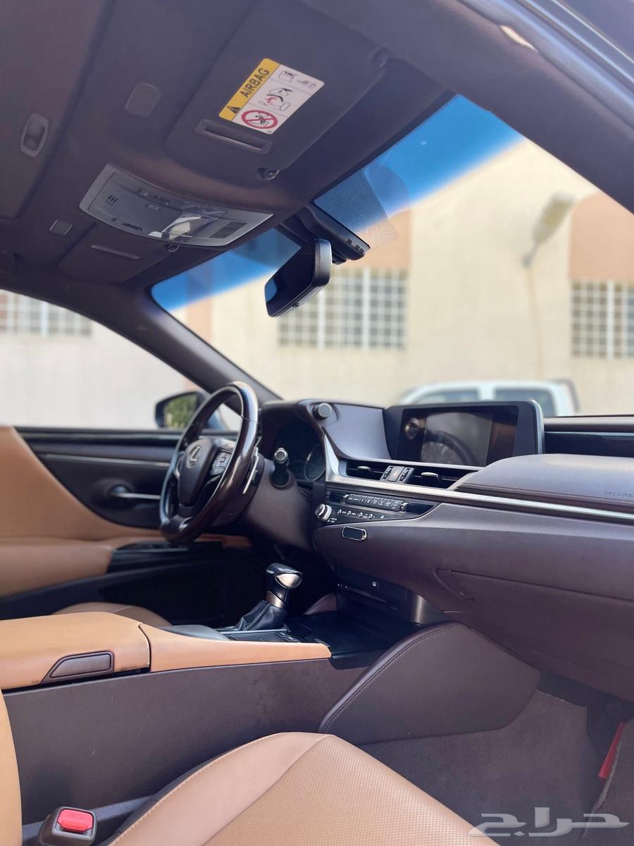 لكزس ES300h 2021 ممشى (77) الف | موقع حراج